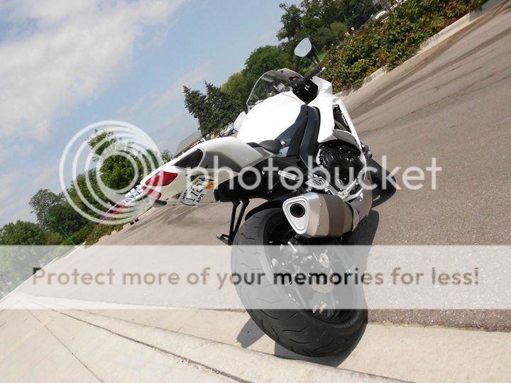 My GSXR (pearl White) | Suzuki GSXR Forum